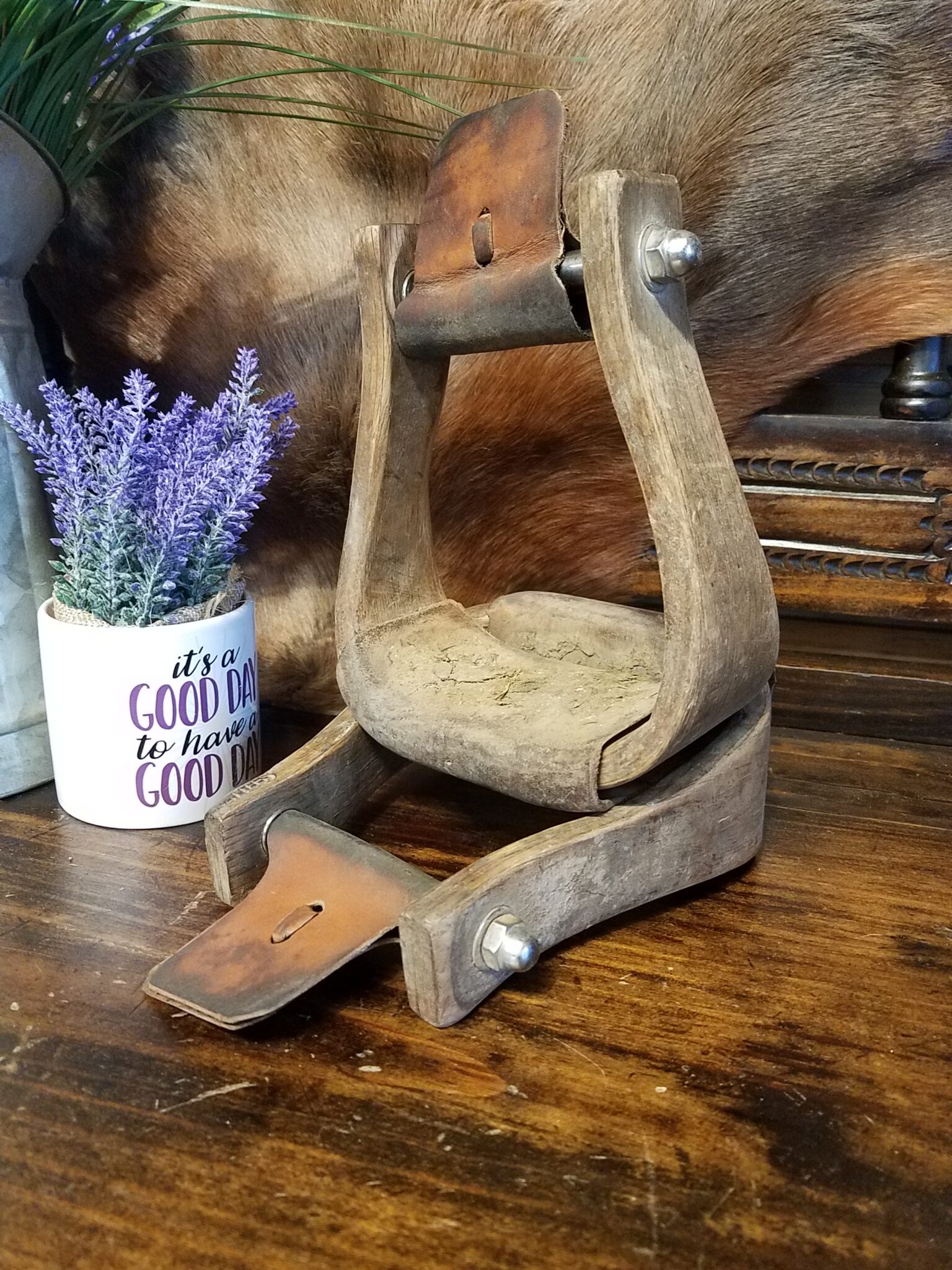 Stirrup Recondition – Nettles Stirrups